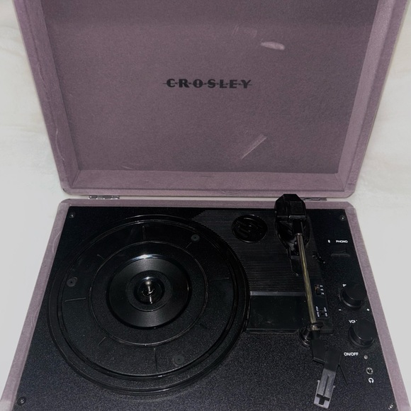 Crosley | Other | Crosley Cruiser Plus Bluetooth Vinyl Record Player ...